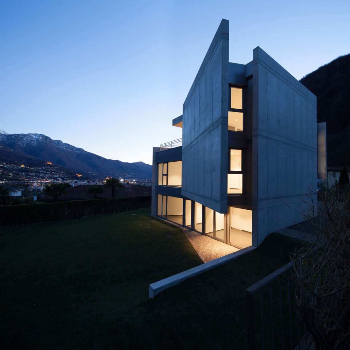 Davide Macullo Architects | SWISS HOUSE XXXIV